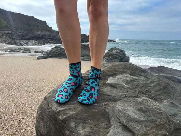 YULEX EasyOff™ Swimming Socks; Leopard – WildSwimmingSocks